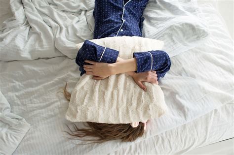 Trouble Sleeping The Best And Worst Sleep Positions Bodygears Ptbody Gears