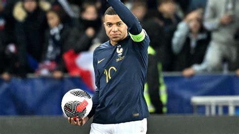 Je Veux Que Kylian Mbappé Reste Le Président Du Psg Nasser Al