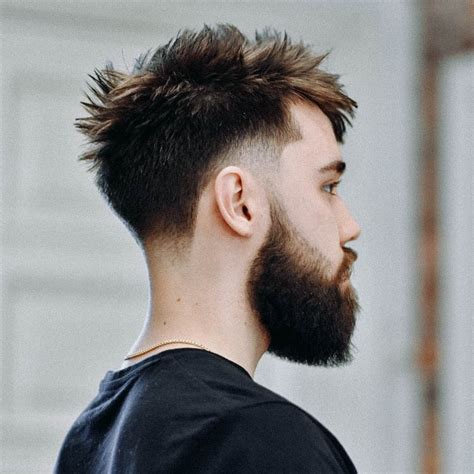 Classic Taper Haircut Side Part