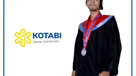Harga Paket Toga Kuliah Konveksi Toko Abi Kotabi 085771062589