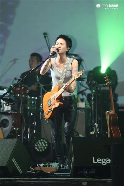 盧凱彤舉辦演唱會 方大同相挺站台｜娛樂圖輯｜娛樂星聞 Starsetncom