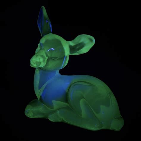 Fenton Vaseline Glass Faun Deer Vintage Yellow
