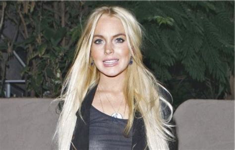 Lindsay Lohan Se Fait Désirer