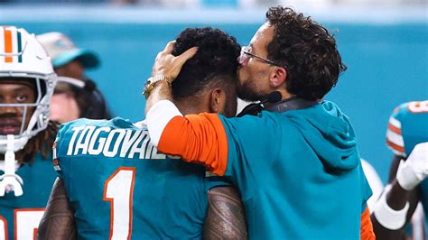 Tua Tagovailoas Head Injury History After Scary Concussion Against Bills