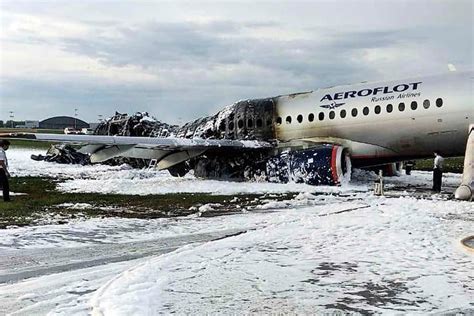 Sobreviviente de accidente de avión ruso recuerda un rayo El Nuevo Día