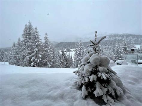 Meteo Grande Nevicata Sulle Dolomiti E Gelo In Centro Italia Freddo