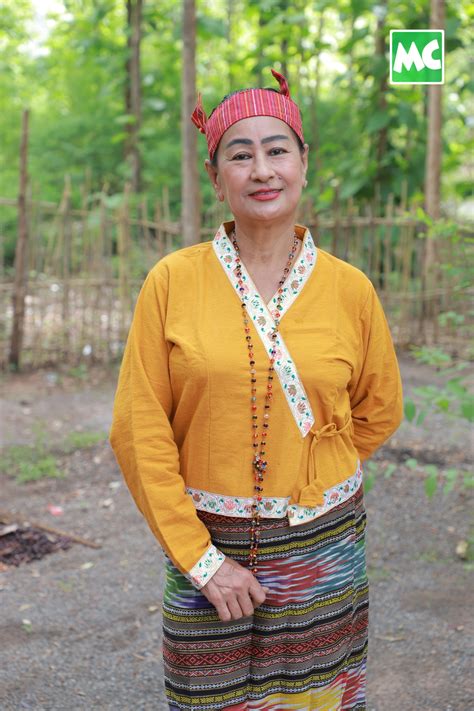 အာရုံကြော ဝေဒနာကြောင့် ရုပ်ရှင်ရိုက် နားခဲ့ရတဲ့ ဒေါ်မေမိုး