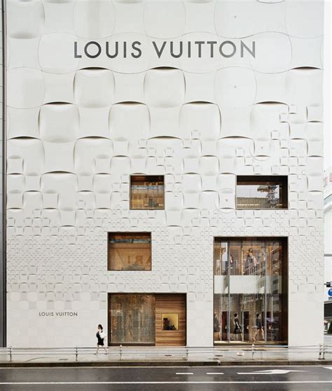 다미에 패턴 긴자 루이비통 스토어에 투영되다 jun aoki tokyo louis vuitton store