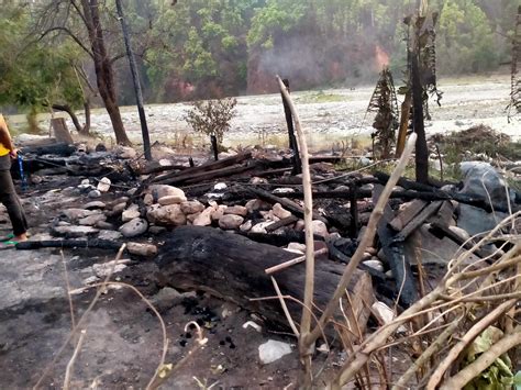 आगलागीले घर र गोठ नष्ट अन्नपूर्ण पोस्ट्