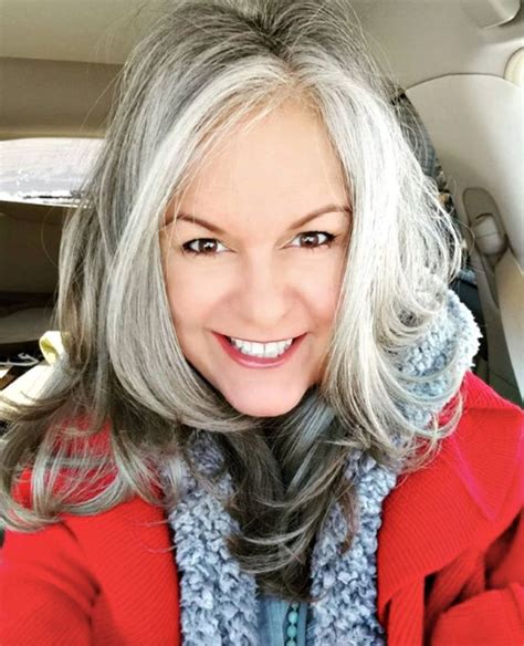 3 Ways To Wear Gray Hair Over 40 Artofit