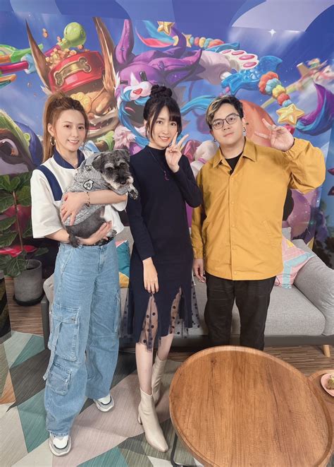 解婕翎 太可愛啦 英雄聯盟 在四月初推出全新的貓狗大戰系列造型，這肯定要全部蒐集起來的吧