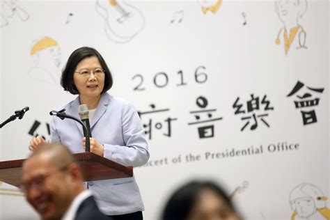 1119 總統出席「2016總統府音樂會」茶會並致詞 President Tsai Delivers Remark Flickr