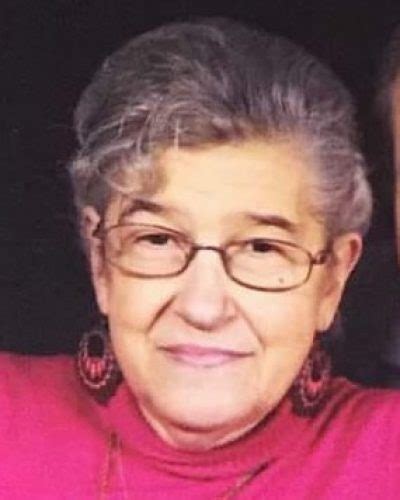 Remembering Wilma Faye Hall Deaton Funeral Home