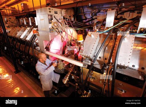 Losalamosnatlab 6848254477 2010 Dual Axis Radiographic Hydrodynamic Test Facility Darht At Los