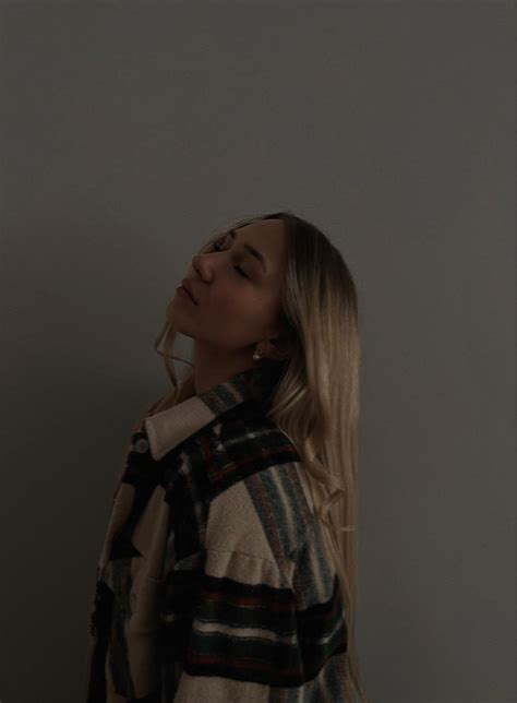 пози для фото🌚