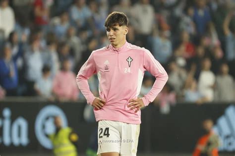 فيجا يخضع للفحص الطبي قبل التوقيع لأهلي جدة