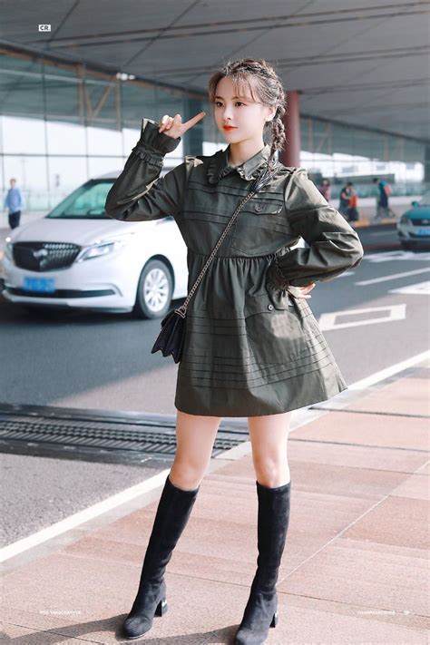 ปักพินโดย Toccyi ใน A01 Chinese Actress