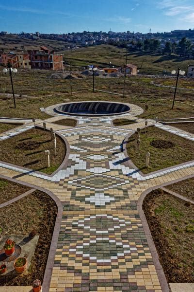 Kopshti I Luleve Tiranë