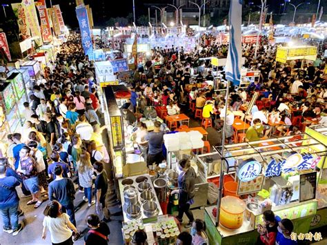 《台中》捷運總站夜市重開幕 動線比上次好 臺中市 自由時報電子報