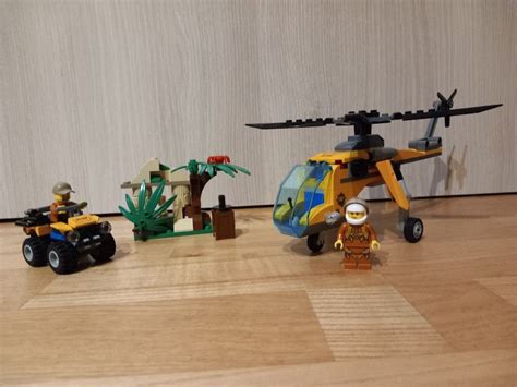 Prodam Lego Komplet 60158