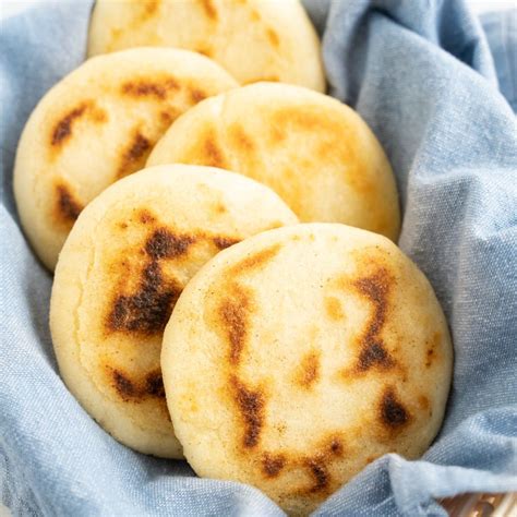 Arepas Recipe {3 Ingredients} The Big Mans World