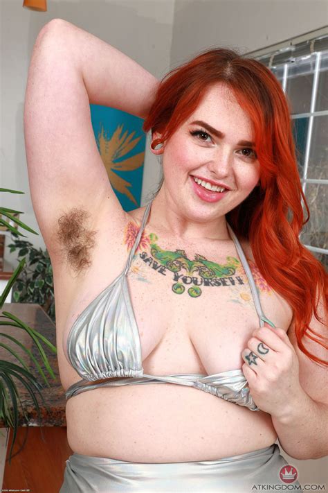 Chubby Redhead Adora Bell Strips Naked And Spreads Her Hairy Pussy Up Close CoedCherry