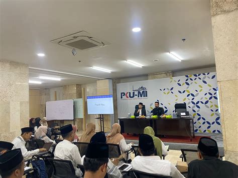 Pkumi Gelar Kuliah Tamu Sufisme Di Asia Selatan Bersama Sahibzada