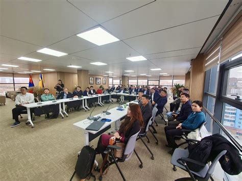 Хүнс хөдөө Хүнс хөдөө аж ахуй хөнгөн үйлдвэрийн яам