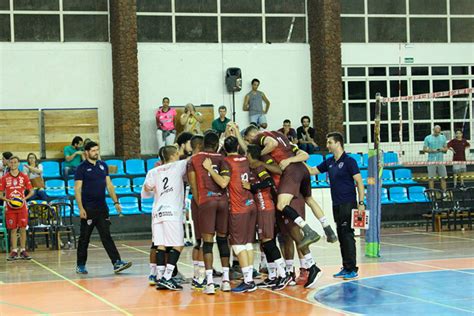 Jf Vôlei Vence O Lavras Na Estreia Da 2ª Copa Trade