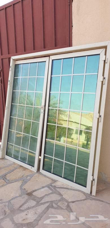 باب المنيوم