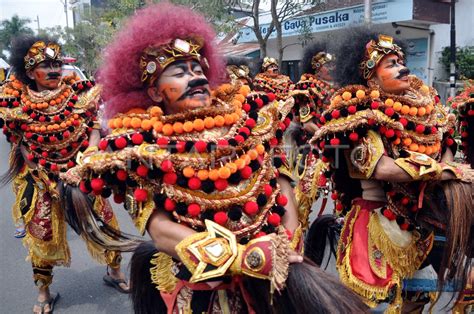 KIRAB BUDAYA TEMANGGUNG ANTARA Foto