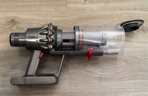 Обзор Dyson V11 Absolute: беспроводной пылесос с умной щеткой. Cтатьи ...