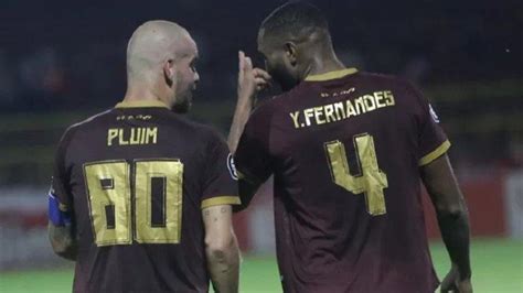 Sedihnya Yuran Fernandes Gagal Duel Lawan Wiljan Pluim Di Laga Borneo