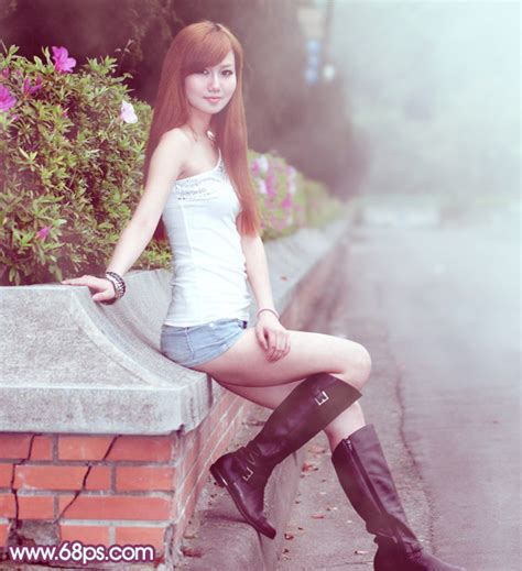 Photoshop为花边的美女加上唯美的紫褐色photoshop教程脚本之家
