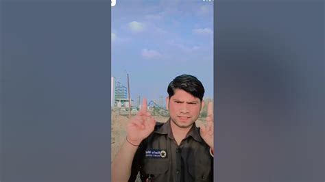 रोशनी चांद से होता है सितारों से नहीं मोहब्बत एक से होती हजारों सेनहीं