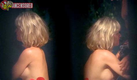 Naked Linda Hoffman In The Dentist
