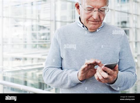 Speed Dial Hi Res Stock Photography And Images Alamy