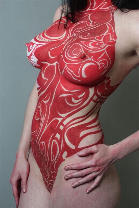 Gorgeous Body Paint Pic