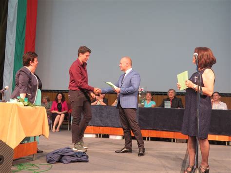 Главният секретар на БТПП участва в церемония по връчване на дипломите на зрелостници от СГСАГ