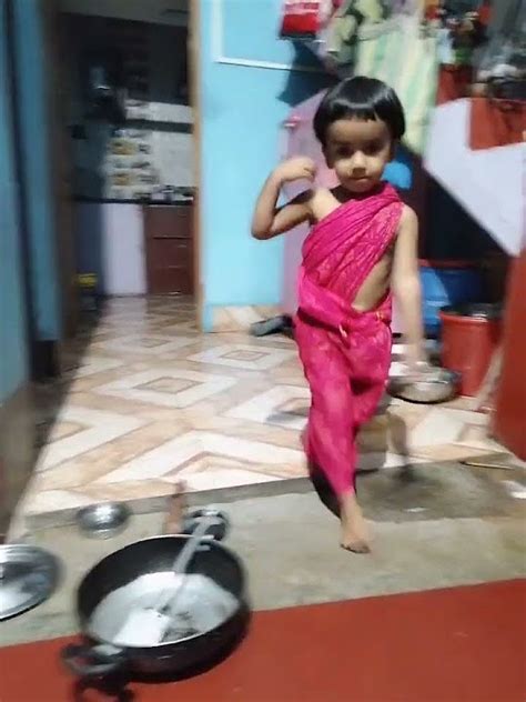 মা সেজেছে পোস্ত রান্না করছে Youtube