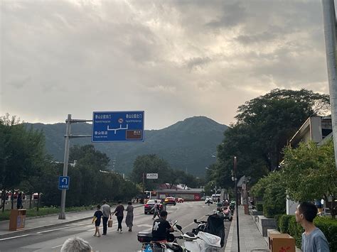 三博脑科 初印象 三博脑科 SZ301293 脑机接口 9月份有个亲戚家小孩得了癫痫听朋友介绍北京有个 三博脑科 可以做手