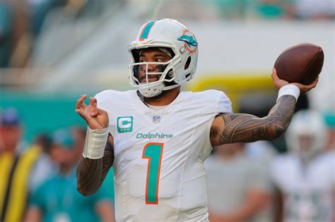 Dolphins Vs Texans Odds Predictions And Player Props Dec 15