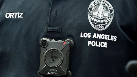 LAPD Officer Accused Of Fondling Dead Woman S Breasts IHeart