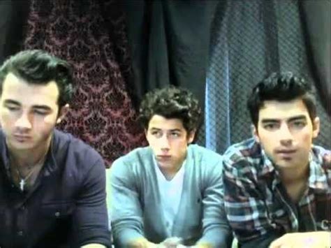 Jonas Brothers Live Chat Cambio 25 08 2010 Part 1 YouTube
