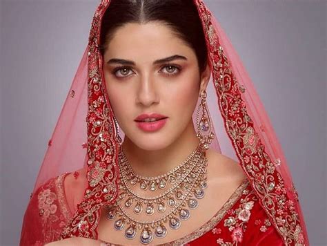 Izabelle Leite Model Actress Age Height Weight Size Dob Husband