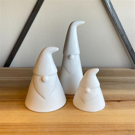 Pl022657 Led Ceramic White Gonk 7cm Christmas Christmas Gonks Portland Living