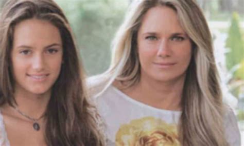 La Hija De Isabel Sartorius Enamorada Del Hijo De Abdul Rahman El