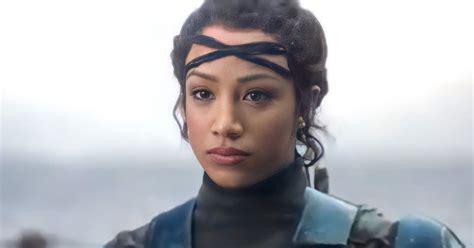 Star Wars Sasha Banks Says Koska Reeves Wont Appear In The