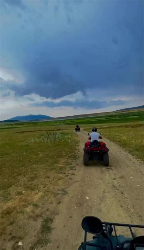 « Եղևնիներ հանգստյան գոտի Home