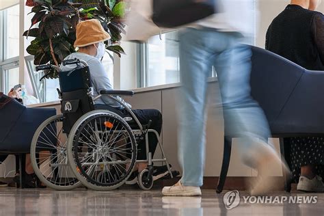 의정갈등 언제까지 연합뉴스